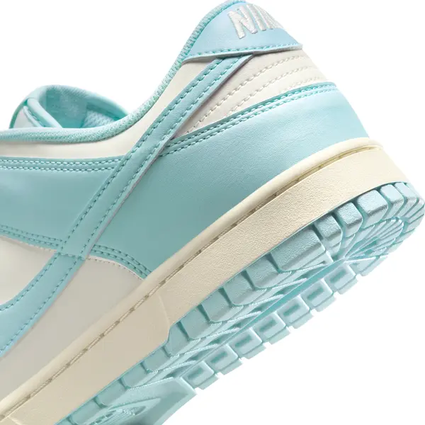 Nike Dunk Low Retro Low Top Sneakers