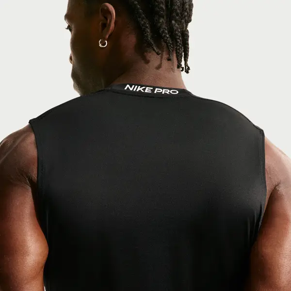 Nike Pro Dri-fit Tight Sleeveless Fitness Top - Black