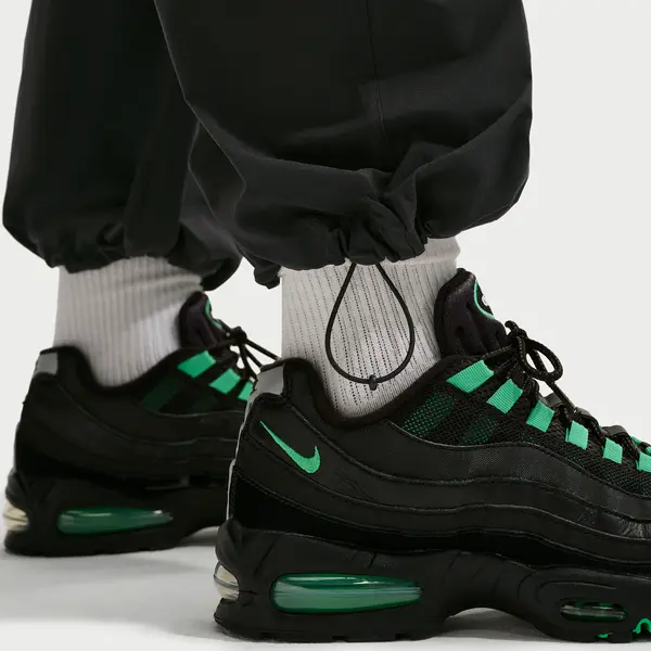 Nike Tech Woven Oversized Pants - Black