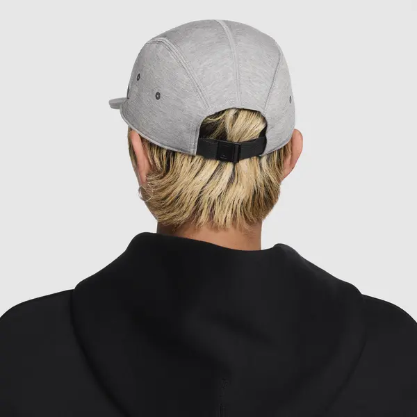 Nike Fly Cap Unstructured Flat Bill Tech Fleece Cap - Grey