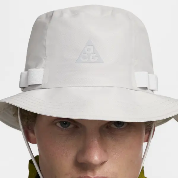 Nike Apex Storm-Fit Adv Bucket Hat In Grey - 25% Off | Editorialist