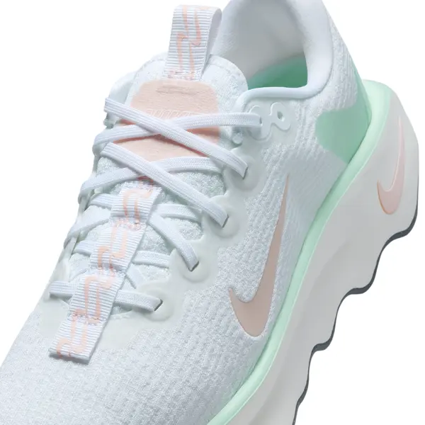 Nike Motiva Walking Shoes - White