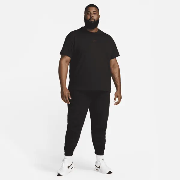 Nike Sportswear Premium Essentials T-shirt - Black
