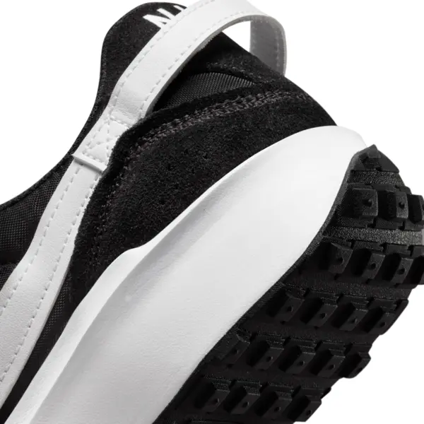 Nike Waffle Debut Sneakers - Black