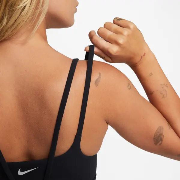 Nike Zenvy Strappy Light-support Padded Sports Bra - Black