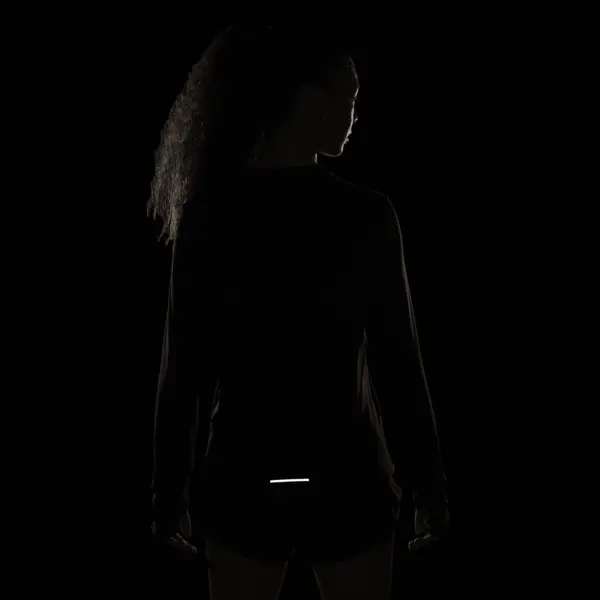 Nike Dri-fit Swift Element Uv Crew-neck Running Top - Black