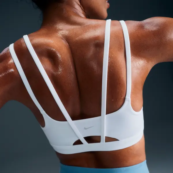 Nike Zenvy Strappy Light-support Padded Sports Bra - White