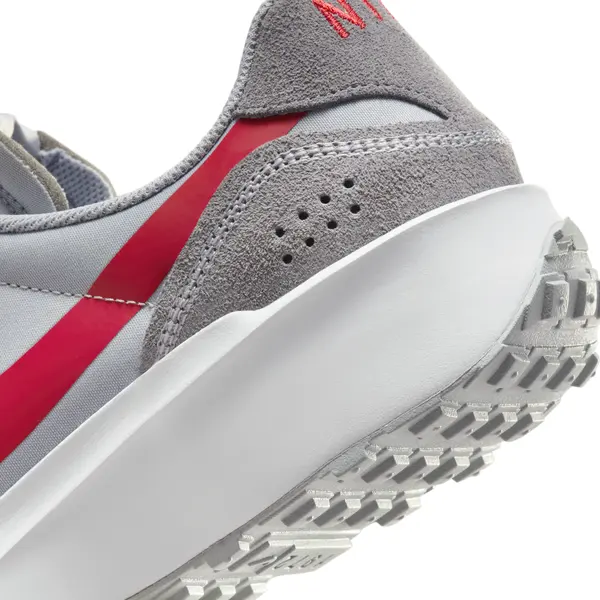 Nike Waffle Nav Sneakers