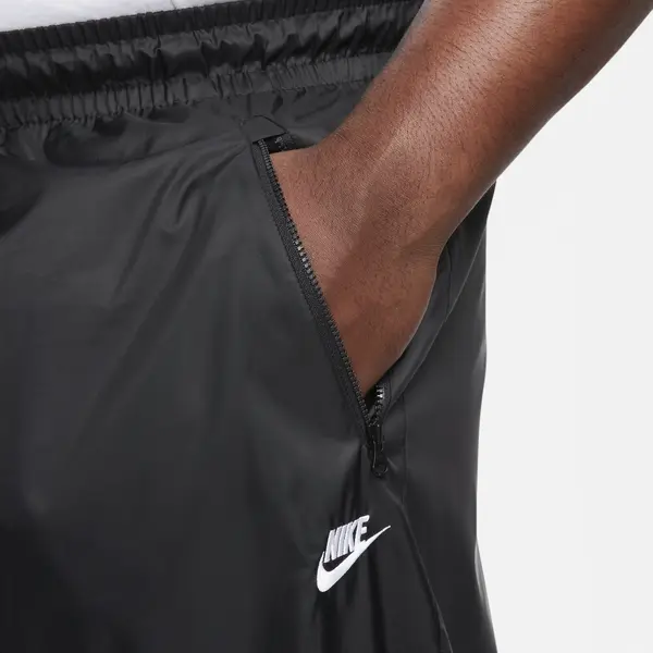 Nike Windrunner Woven Lined Pants