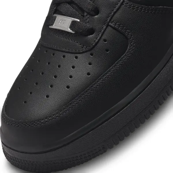 Nike Air Force 1 '07 Sneakers - Black