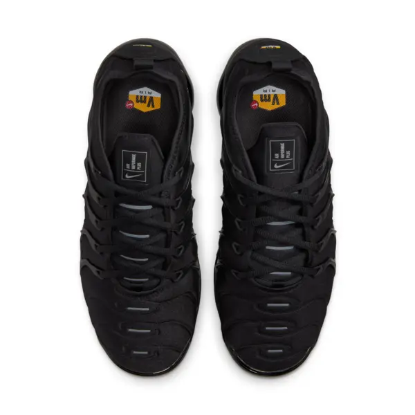 Nike Air Vapormax Plus Sneakers - Black
