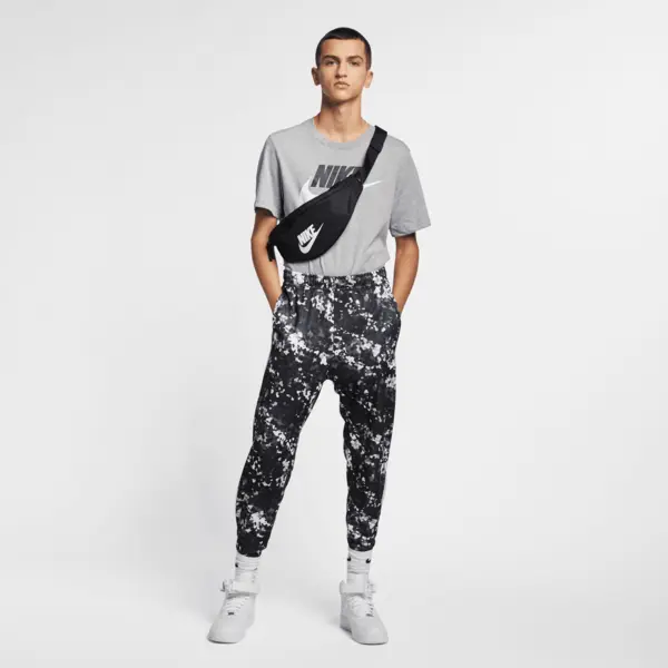 Nike Sportswear T-shirt - Grey