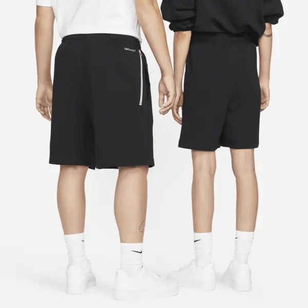 Nike Standard Issue Dri-fit 8" Basketball Shorts