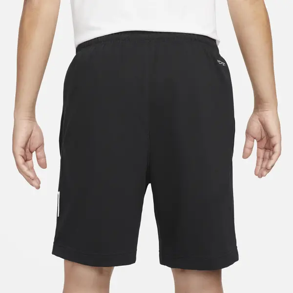 Nike Standard Issue Dri-fit 8" Basketball Shorts