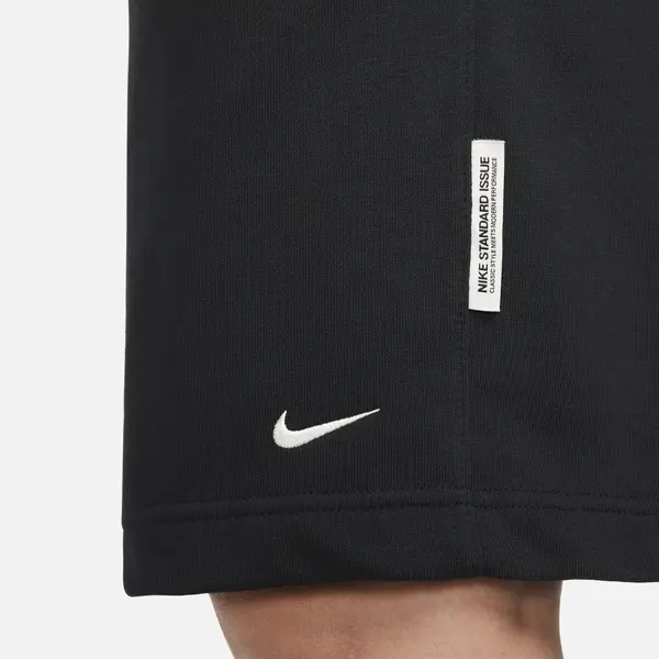 Nike Standard Issue Dri-fit 8" Basketball Shorts