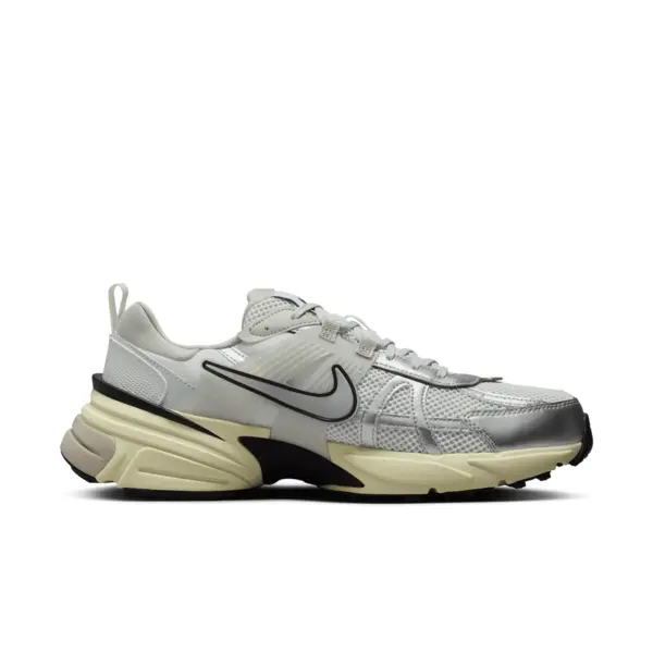 Nike V2k Run Athletic Sneakers