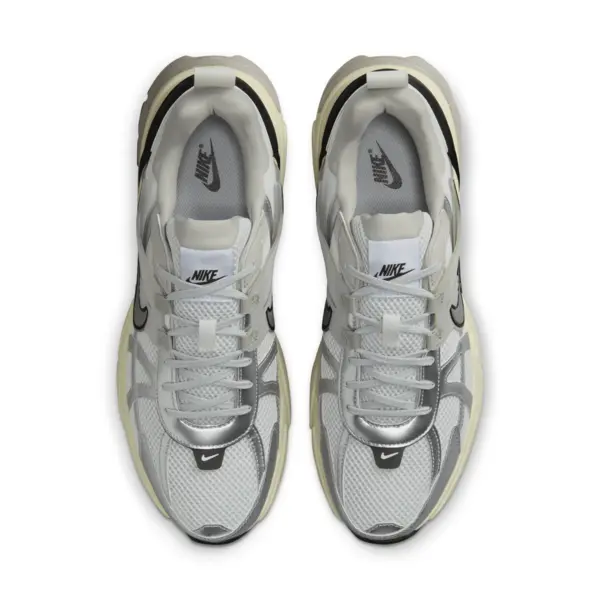 Nike V2k Run Athletic Sneakers