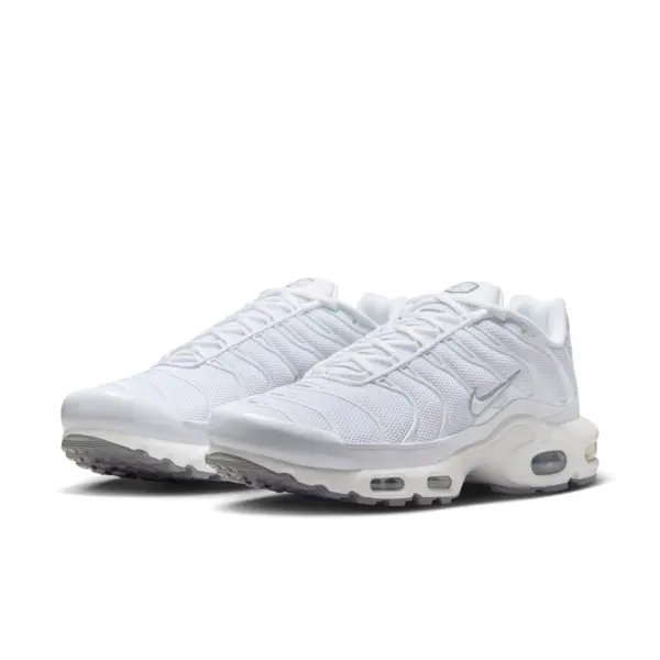 Nike Air Max Plus Sneakers - White