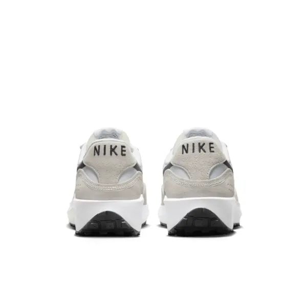 Nike Waffle Nav Sneakers