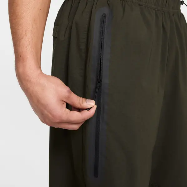 Nike Tech Woven Oversized Pants - Green