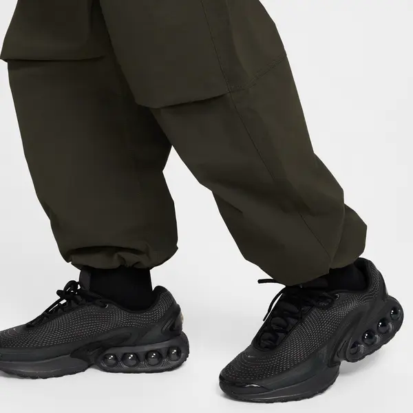 Nike Tech Woven Oversized Pants - Green