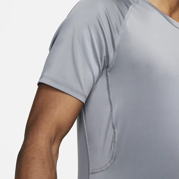 Nike Pro Dri-fit Slim Short-sleeve Top