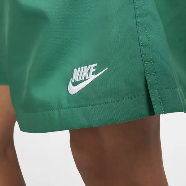 Nike Club Woven Flow Shorts