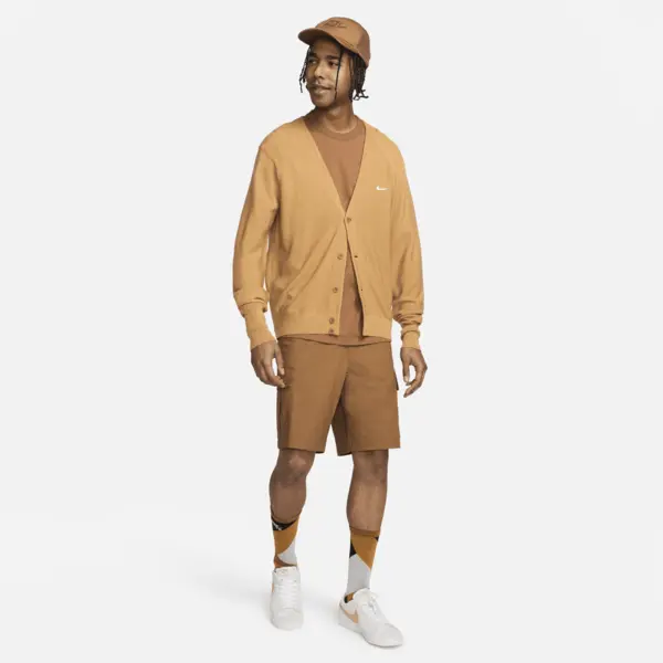 Nike Club Woven Cargo Shorts - Brown