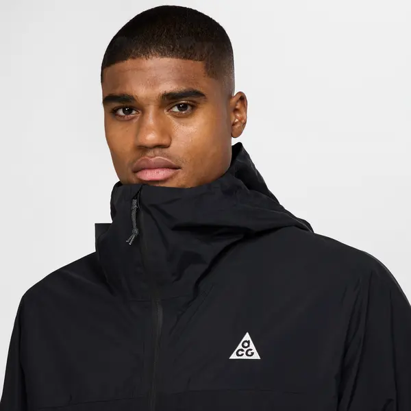 Nike Morpho" Storm-fit Adv Rain Jacket - Black