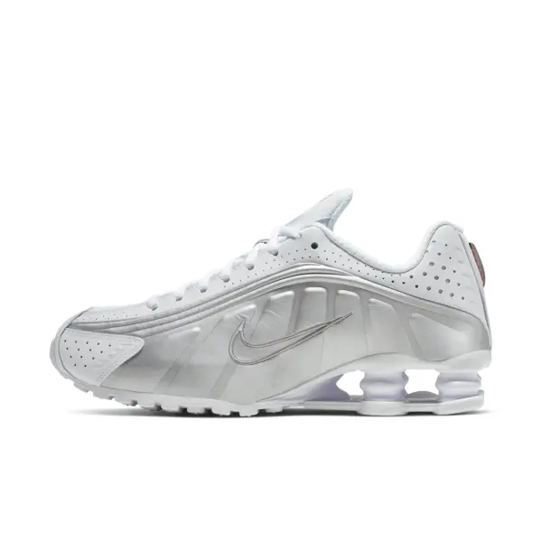 Nike Shox R4 Sneakers - White