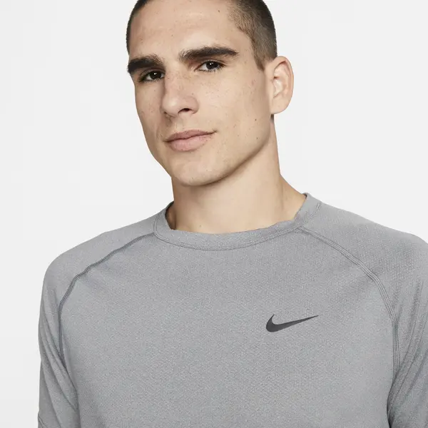 Nike Ready Dri-fit Short-sleeve Fitness Top - Grey