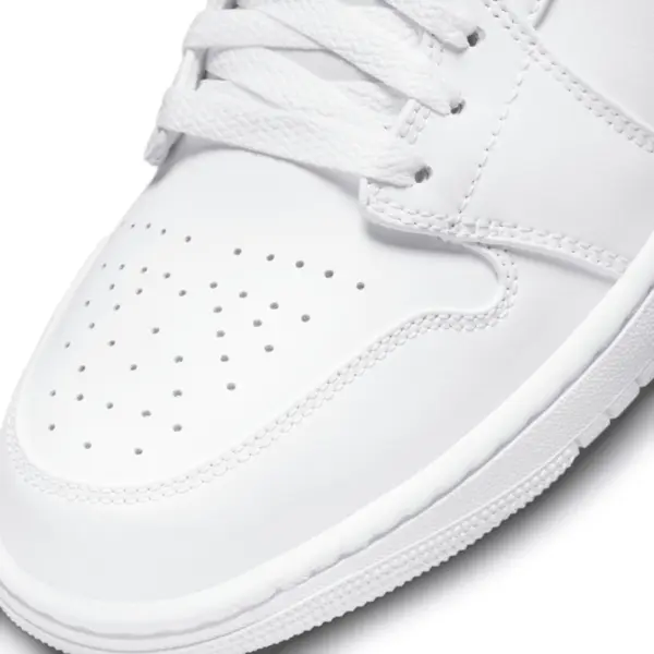 JORDAN 1 Mid Shoes - White