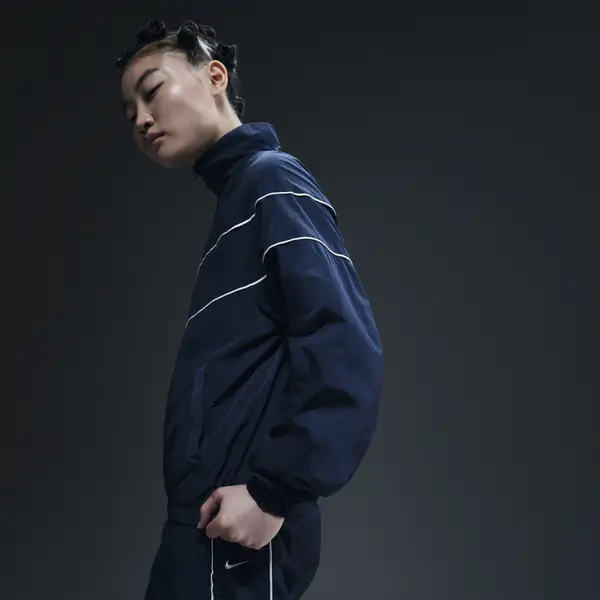 Nike Windrunner Loose Uv Woven Full-zip Jacket - Blue