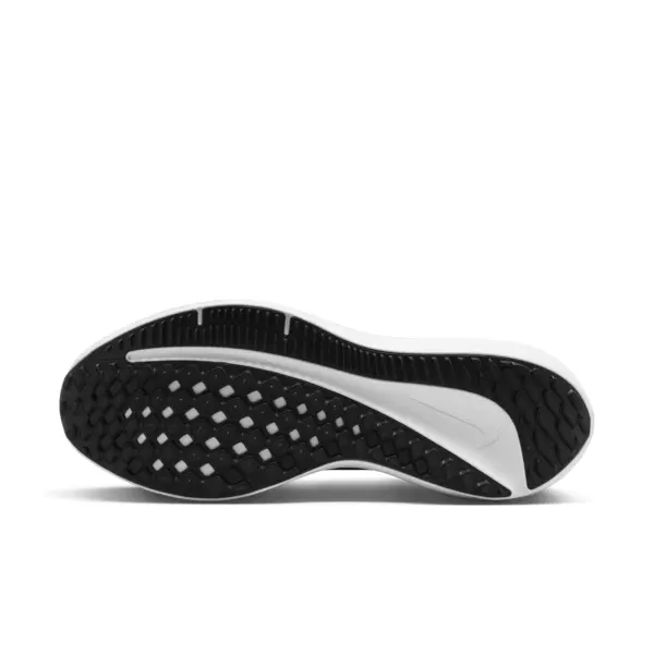 Nike Winflo Road Running Shoes