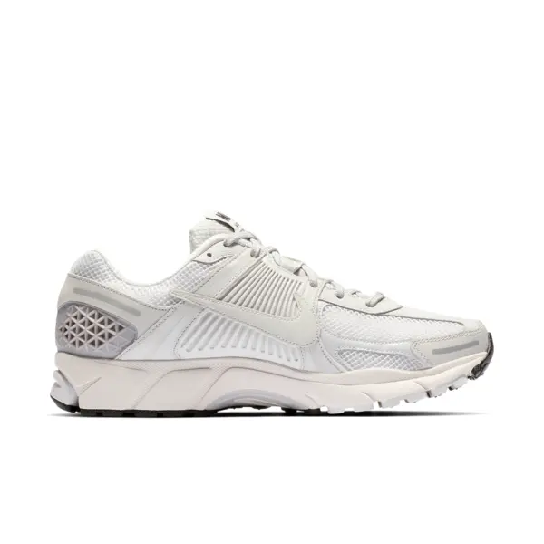 Nike Zoom Vomero Sneakers - Grey