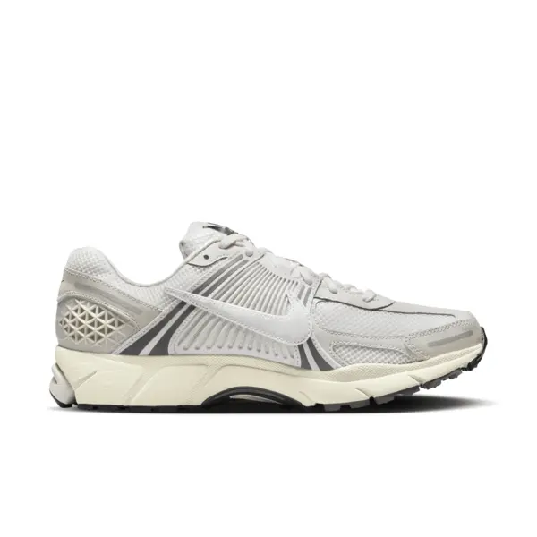 Nike Zoom Vomero Se Sneakers - Grey