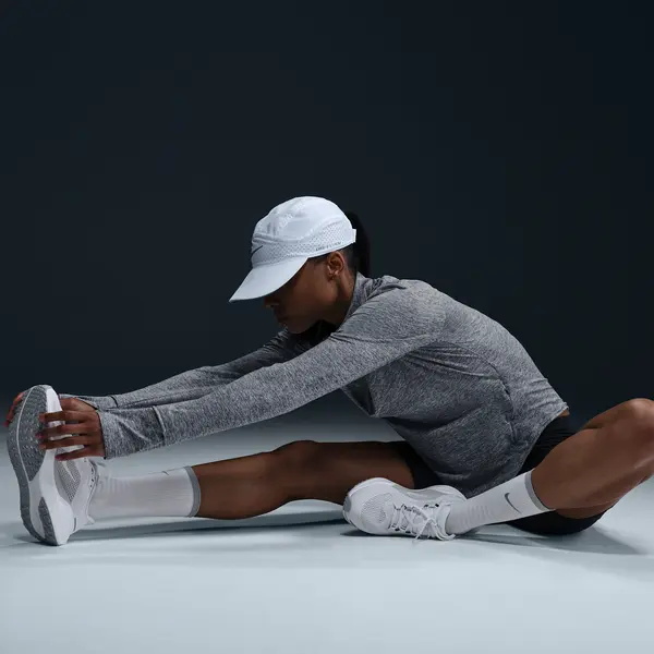 Nike Swift Dri-fit Uv 1/4-zip Running Top - Grey