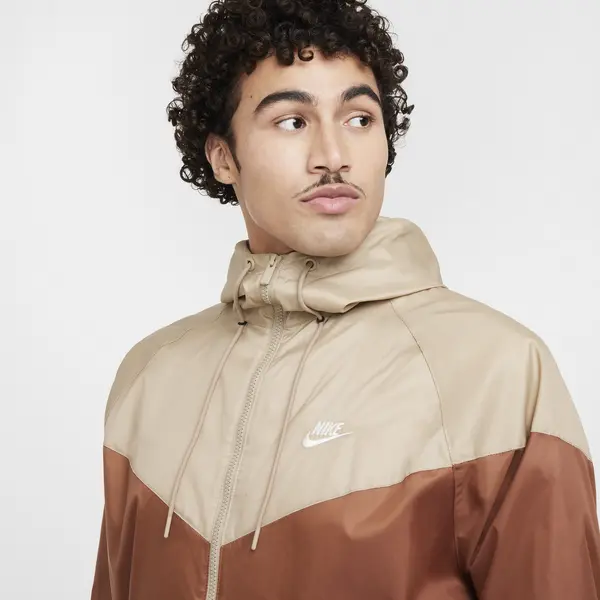 Nike Sportswear Windrunner Hooded Jacket - Brown