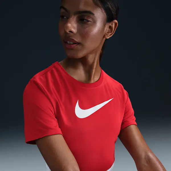 Nike Dri-fit Graphic T-shirt - Red