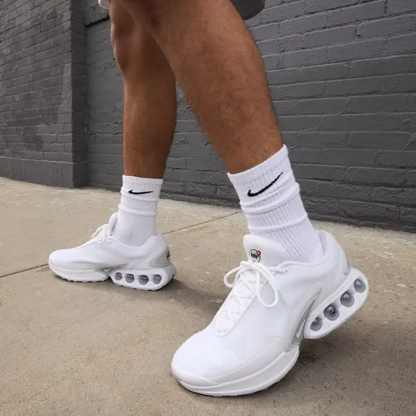 Nike Air Max Dn Sneakers - White