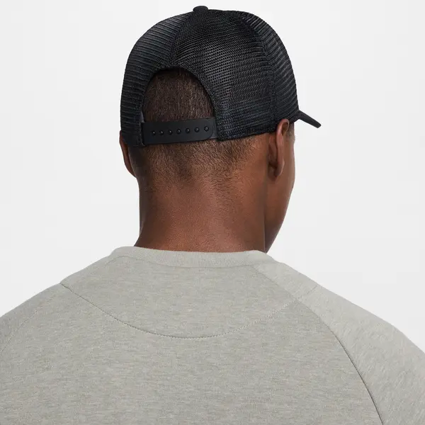Nike Rise Dri-fit Trucker Cap