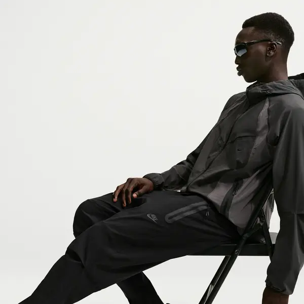 Nike Tech Woven Pants - Black