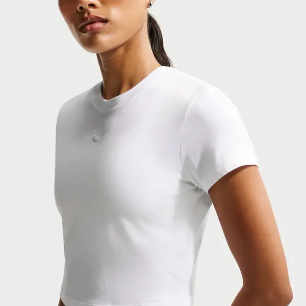 Nike Chill Knit T-shirt