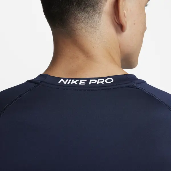 Nike Pro Dri-fit Slim Short-sleeve Top