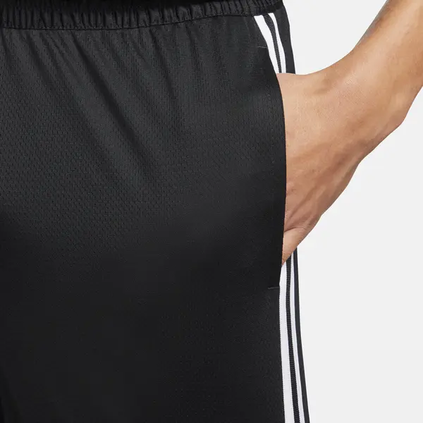 Nike Dri-fit 8" Basketball Shorts - Black