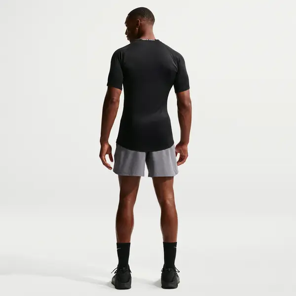 Nike Pro Dri-fit Tight Short-sleeve Fitness Top - Black
