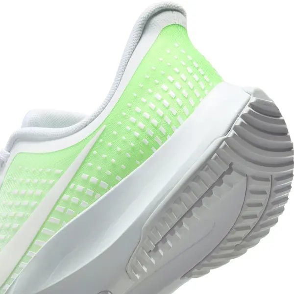 Nike Power Flight Cheerleading Shoes - Yellow
