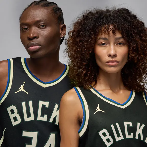 JORDAN Milwaukee Bucks Statement Edition Dri-fit Nba Swingman Jersey - Black