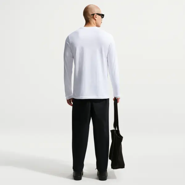 Nike Sportswear Club Long-sleeve T-shirt - White