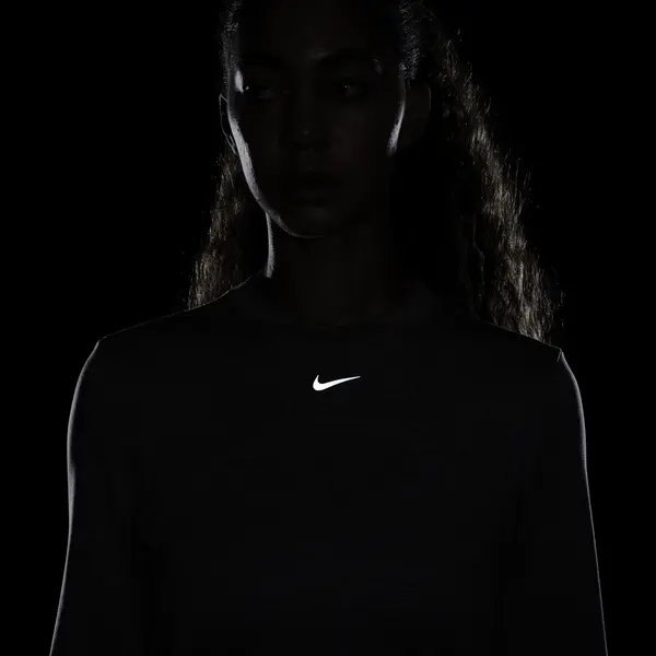 Nike Dri-fit Swift Element Uv Crew-neck Running Top - Grey